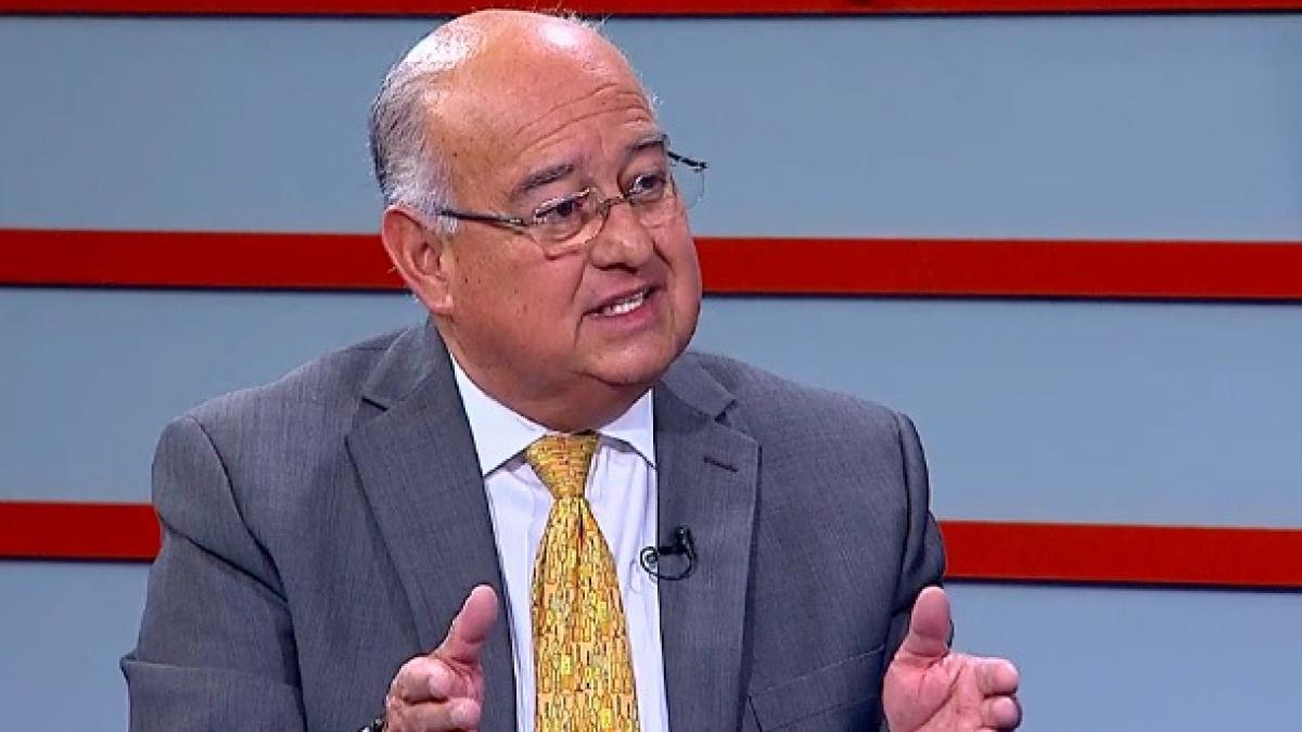 Mauricio Pozo comenta cómo fortalecer la dolarización