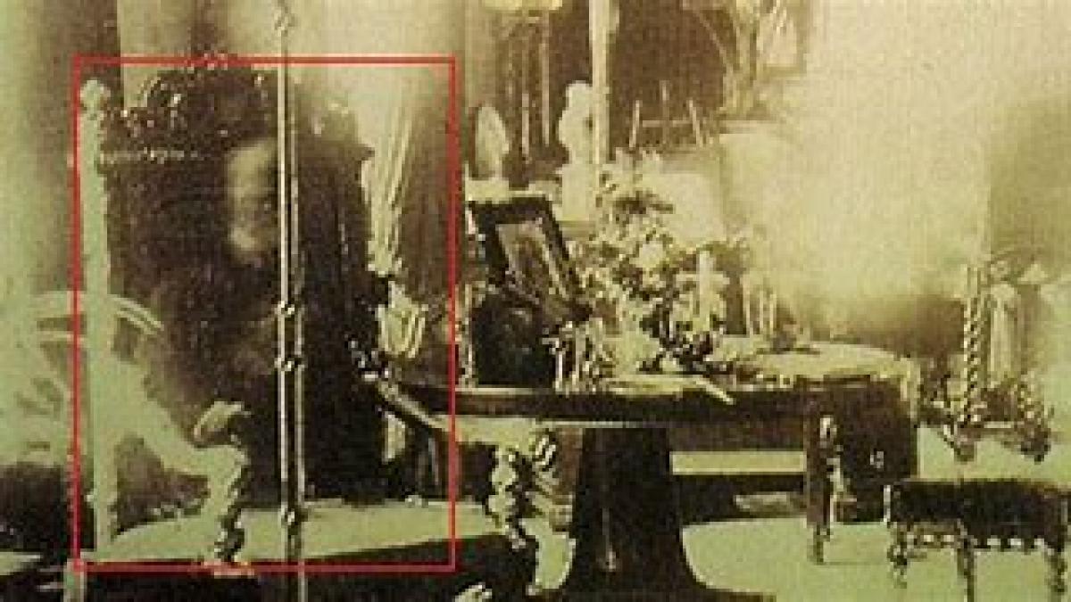 La fascinante leyenda de la foto de fantasma de Lord Combermere