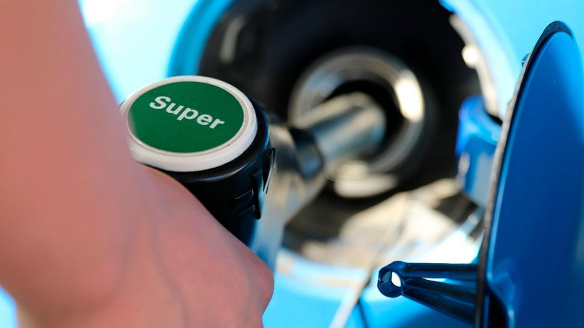 ¿La gasolina Súper Premium será más barata en el Ecuador?