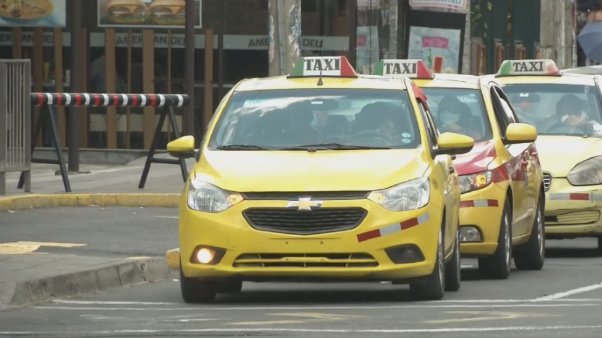 Taxis tendrán código QR para que el pasajero descargue información del ...