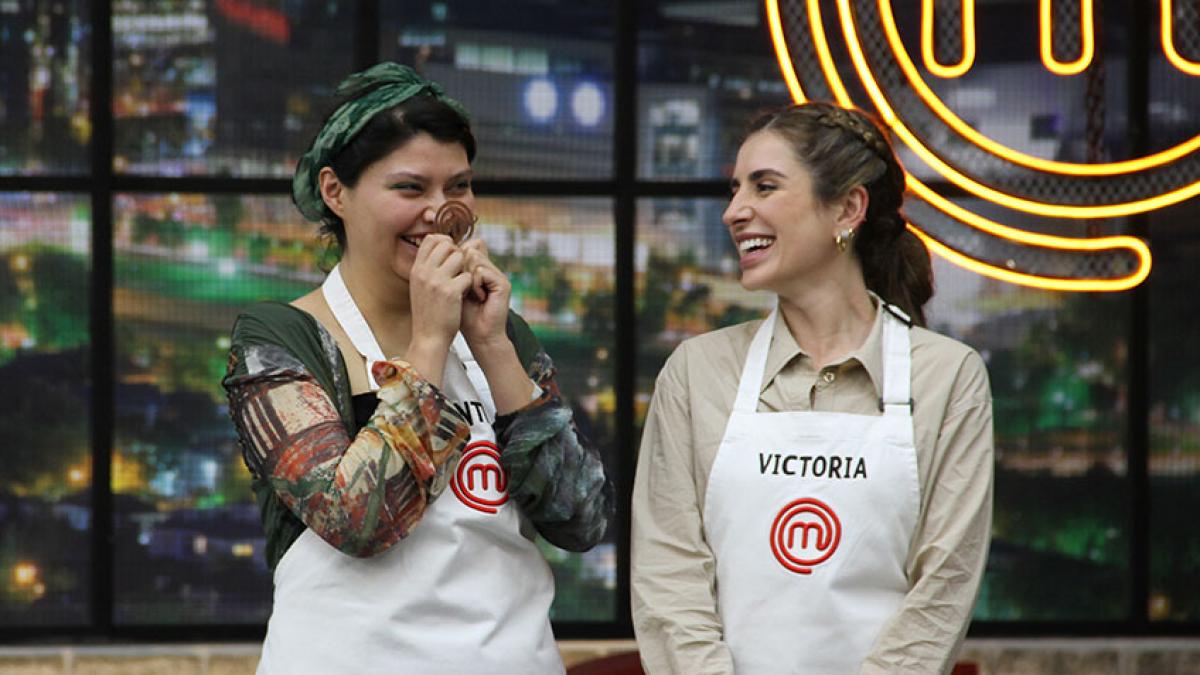 Cynthia gana el Pin del Chef de MasterChef Ecuador