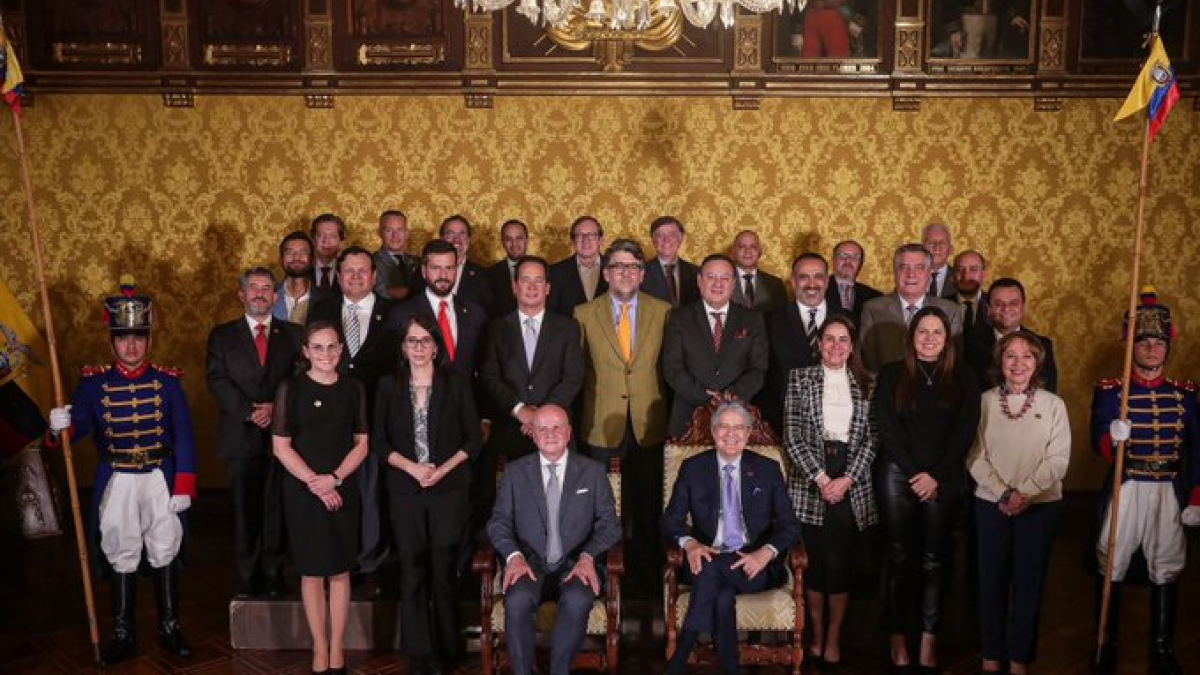 Remezón en Carondelet; así queda el Gabinete de Guillermo Lasso