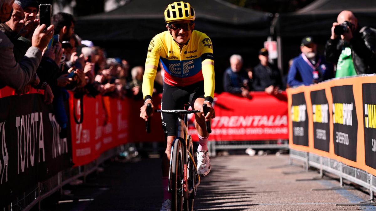 Comenzó la aventura europea de Richard Carapaz