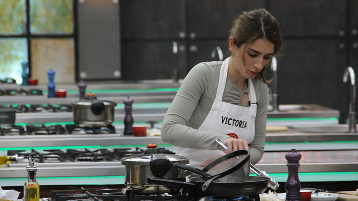 Victoria es la primera integrante del Top 5 de MasterChef Ecuador