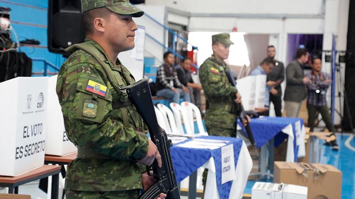 Policía identificó 161 recintos electorales en zonas de riesgo