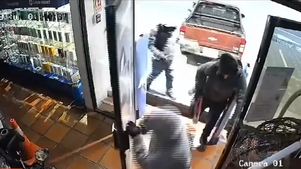 Roban más de 35 mil dólares en un local comercial de Quito