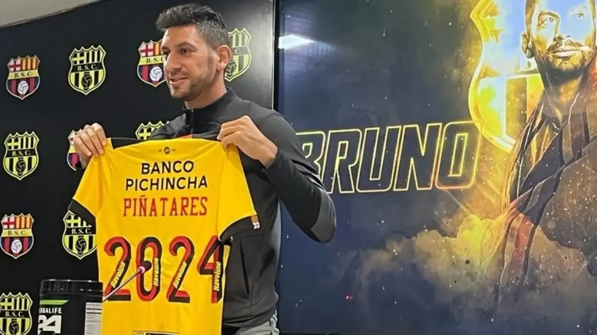 Bruno Piñatares rescinde contrato con Barcelona SC