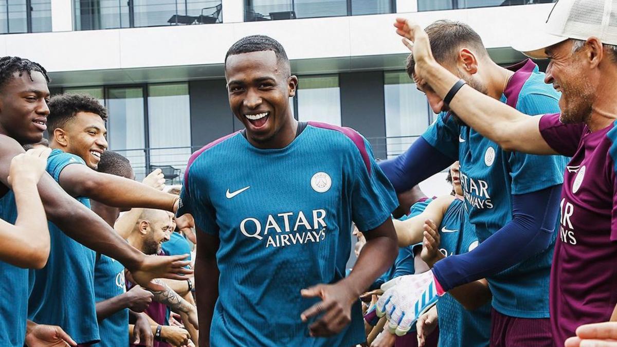 Fecha, hora y dónde ver el PSG de Willian Pacho en Champions League