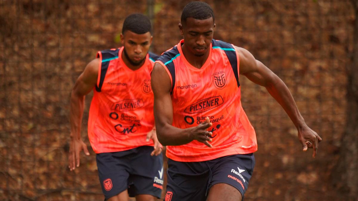 Willian Pacho mejora como defensa con los consejos de Marquinhos