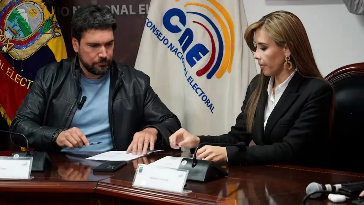 ¡Remezón en SUMA! Mishelle Calvache renuncia a precandidatura tras ...