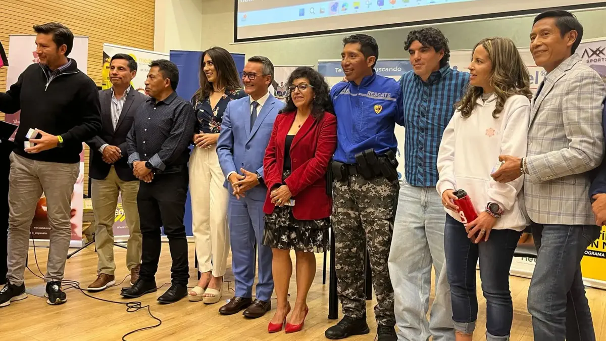 Everest con A: Alberto Astudillo presenta su plan para escalar al techo ...