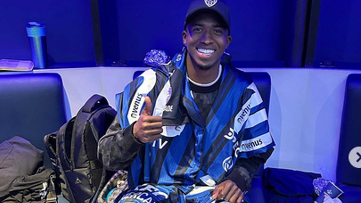 Willian Pacho, del PSG, es un invitado de lujo en el complejo de ...