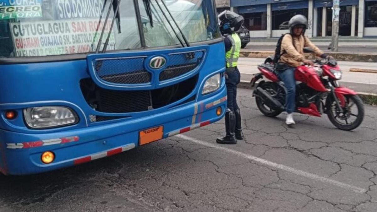 Conductor de bus fue sancionado por realizar 'maniobras peligrosas'
